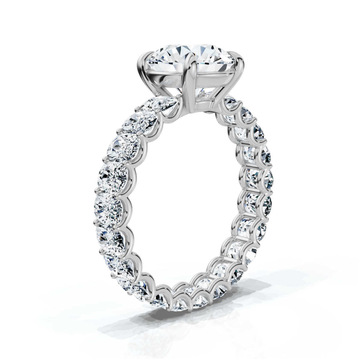 Winnie Engagement Ring - Timeless Elegance & Radiant Sparkle